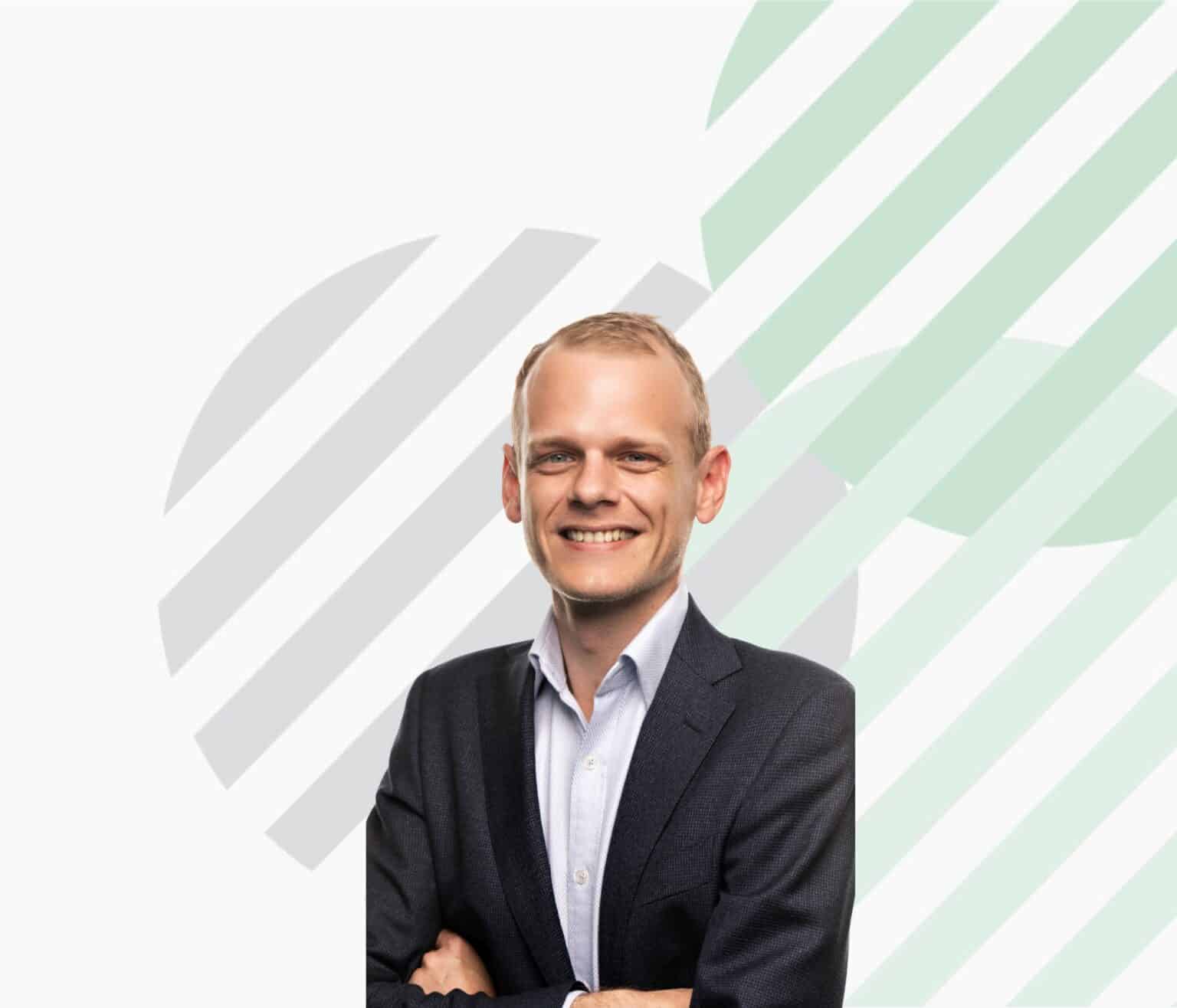 Our Team - Intelligent Pathways